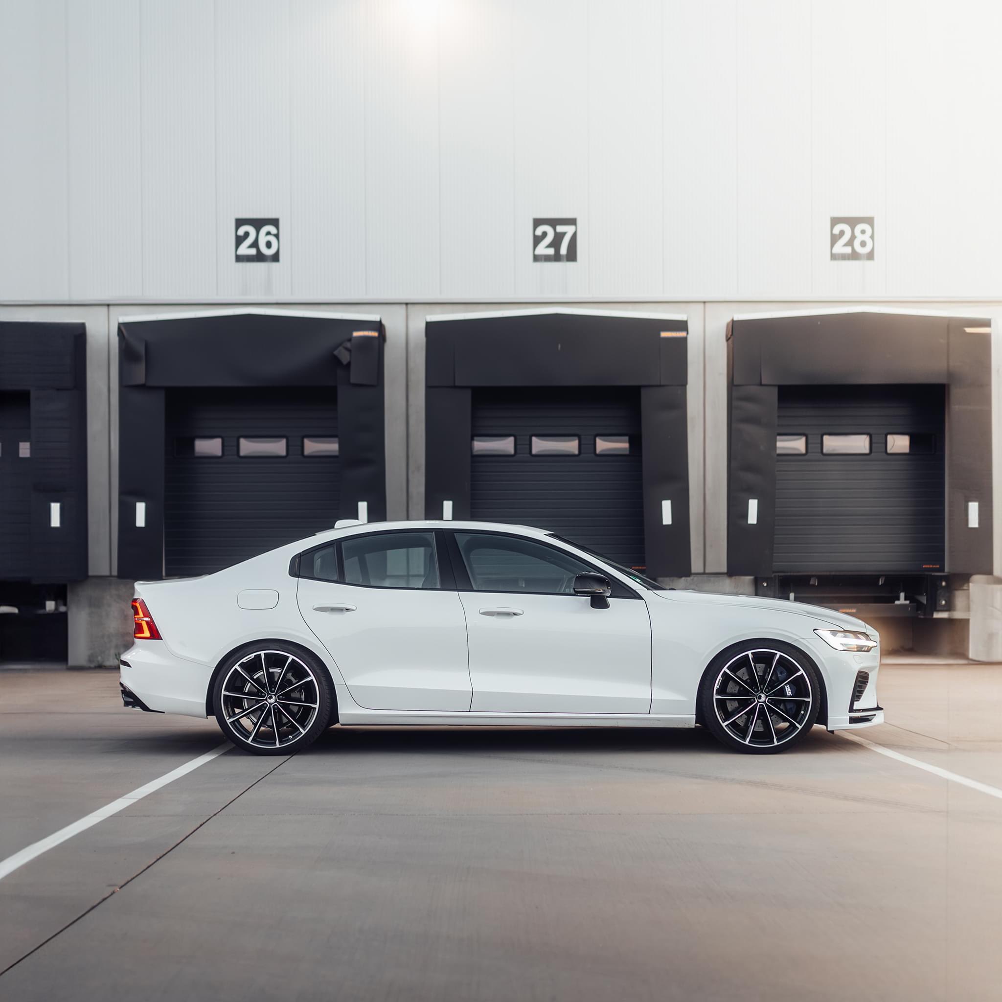 S60 tuned by HEICO SPORTIV｜ボルボのチューニング・カスタム・ドレスアップ専門店HEICO SPORTIV ...